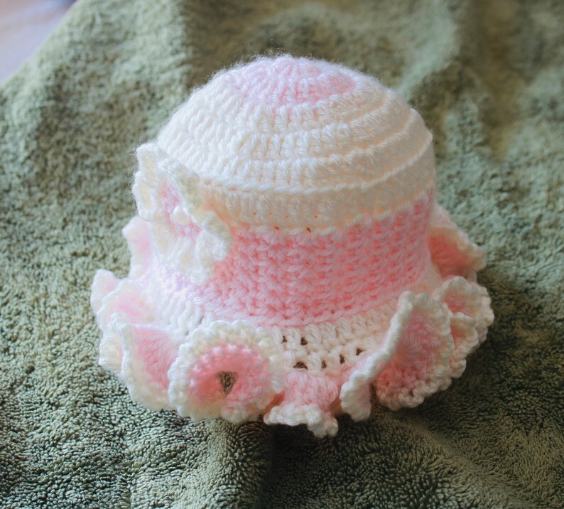 Ruffle Hat 3-9 Months Babys Very Cute Ruffle - Etsy
