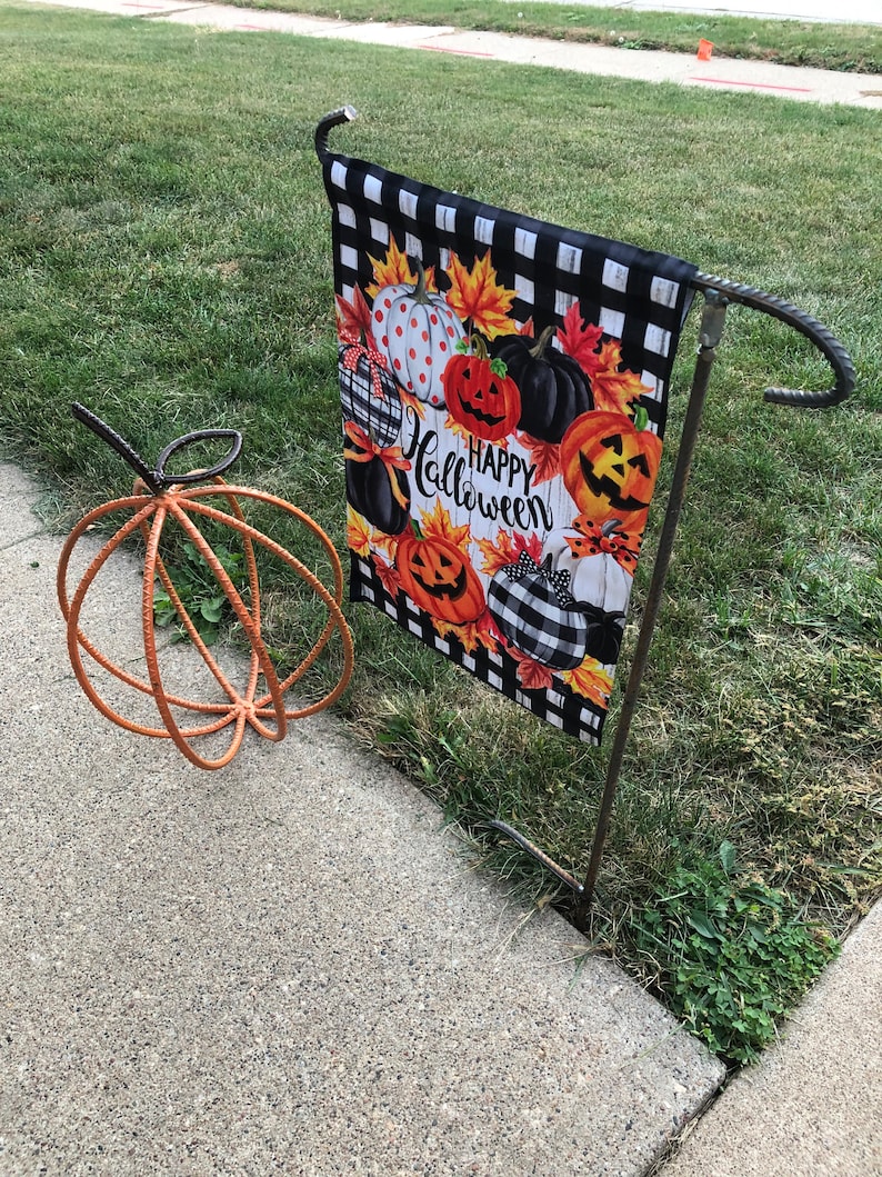 Handmade Metal Rebar Flag Stand Decorative Yard Flag Stand Garden Flag ...