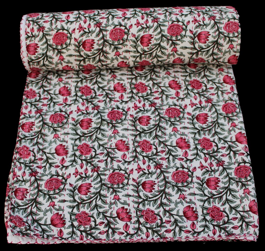 Red Rose Quilted Rose Floral Quilt Indian Rose Flower Kantha Quilt Rose ...