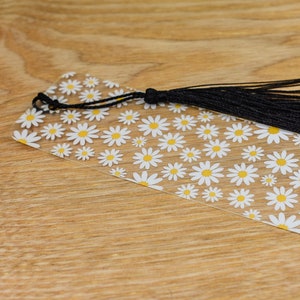 Cute Bookmark With Daisy Flower is Used for Teacher Gifts Basket or ...