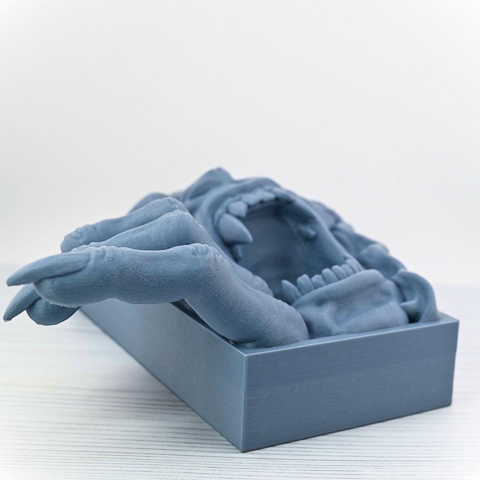 3D Printed Vampire Book Nook Bookish Gifts for Horror Bookshelf Decor ...