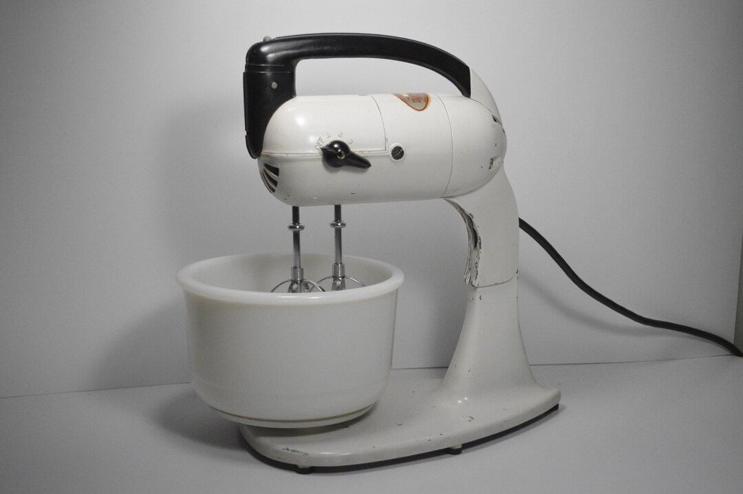 Vintage Kitchen Mixer Dormeyer Electric Mixer Model 4900A With Milk ...