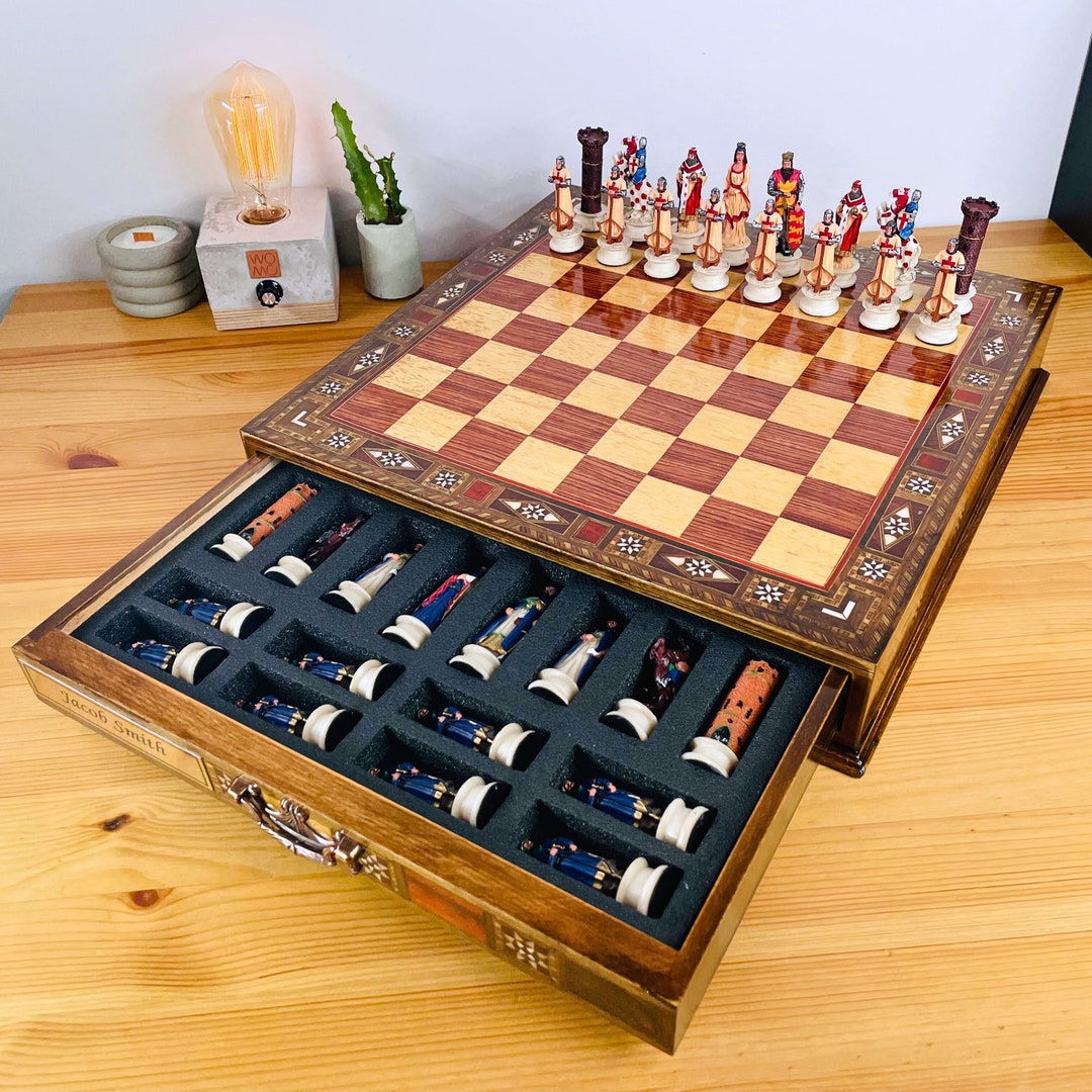 Historical Personalised War Themed Chess Set With Drawer 38cm-15 ...