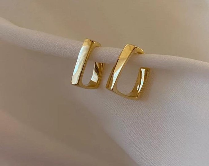 Handmade 18K Gold Geometric Hoop Earrings - Etsy