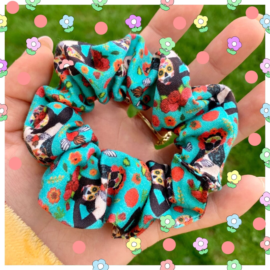 Frida Kahlo Inspired Scrunchie/hair Tie - Etsy