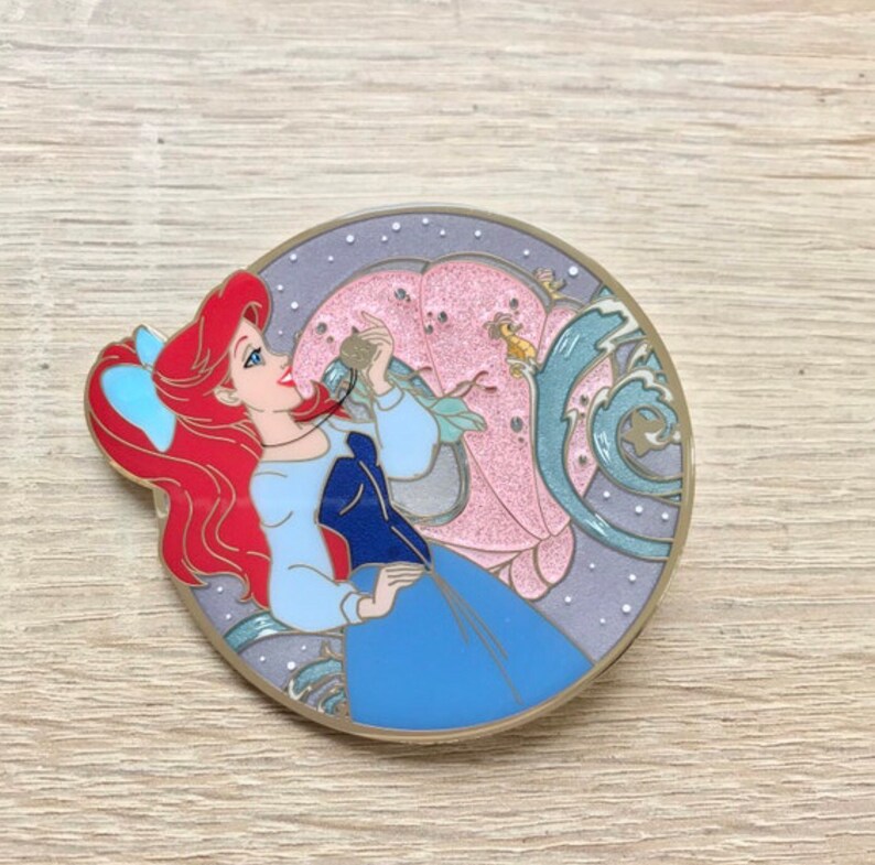Ariel Little Mermaid Profile Fantasy Pin LE 50 - Etsy