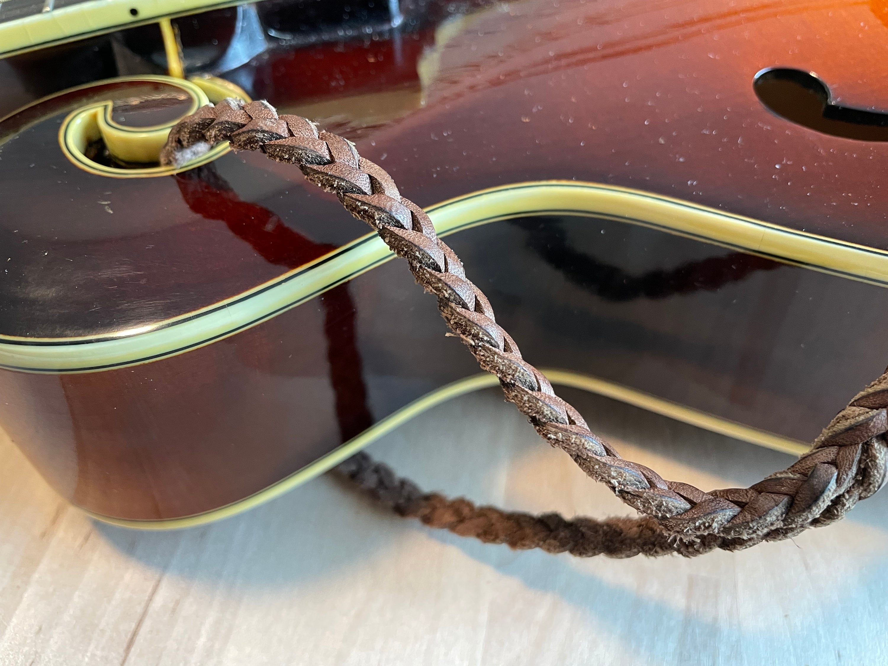 Deluxe F-style Mandolin Strap - Etsy