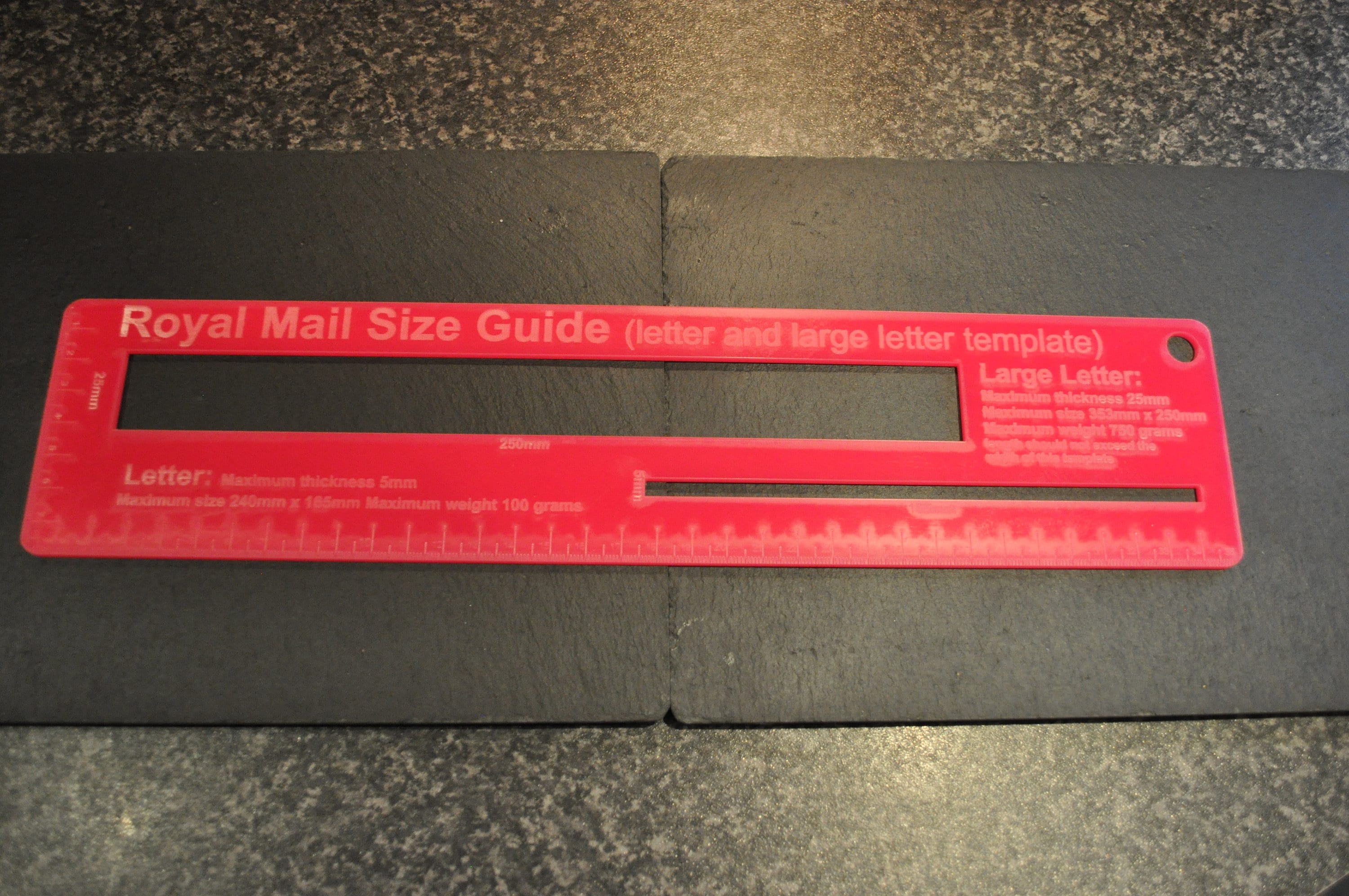 UK Royal Mail Letter and Large Letter Size Guide Post Guide Postage ...