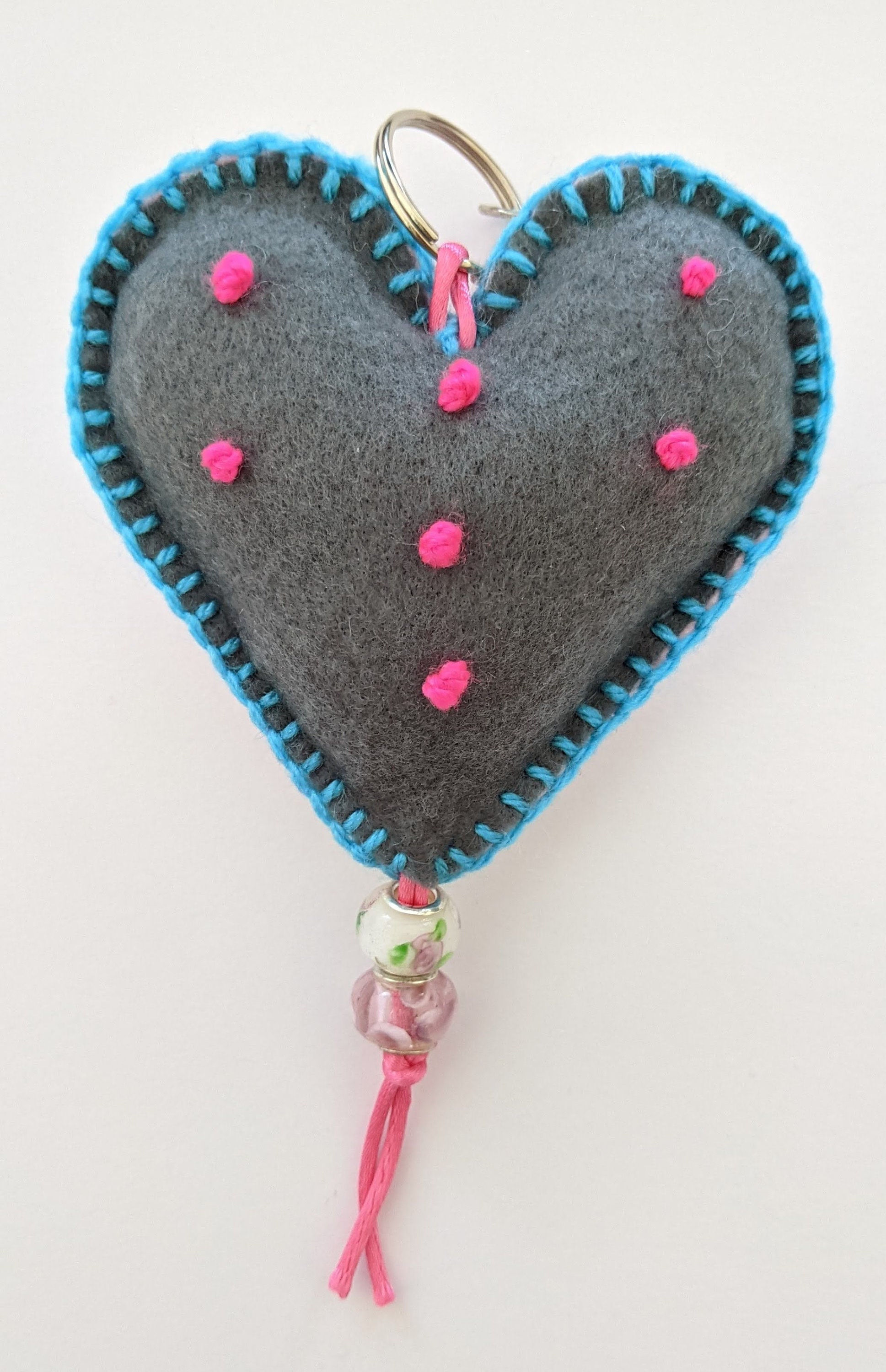 Pale pink handmade felt keyring | Etsy