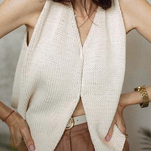 English Pattern, Knitting Pattern Open Vest, Modern V-neck Sleeveless ...