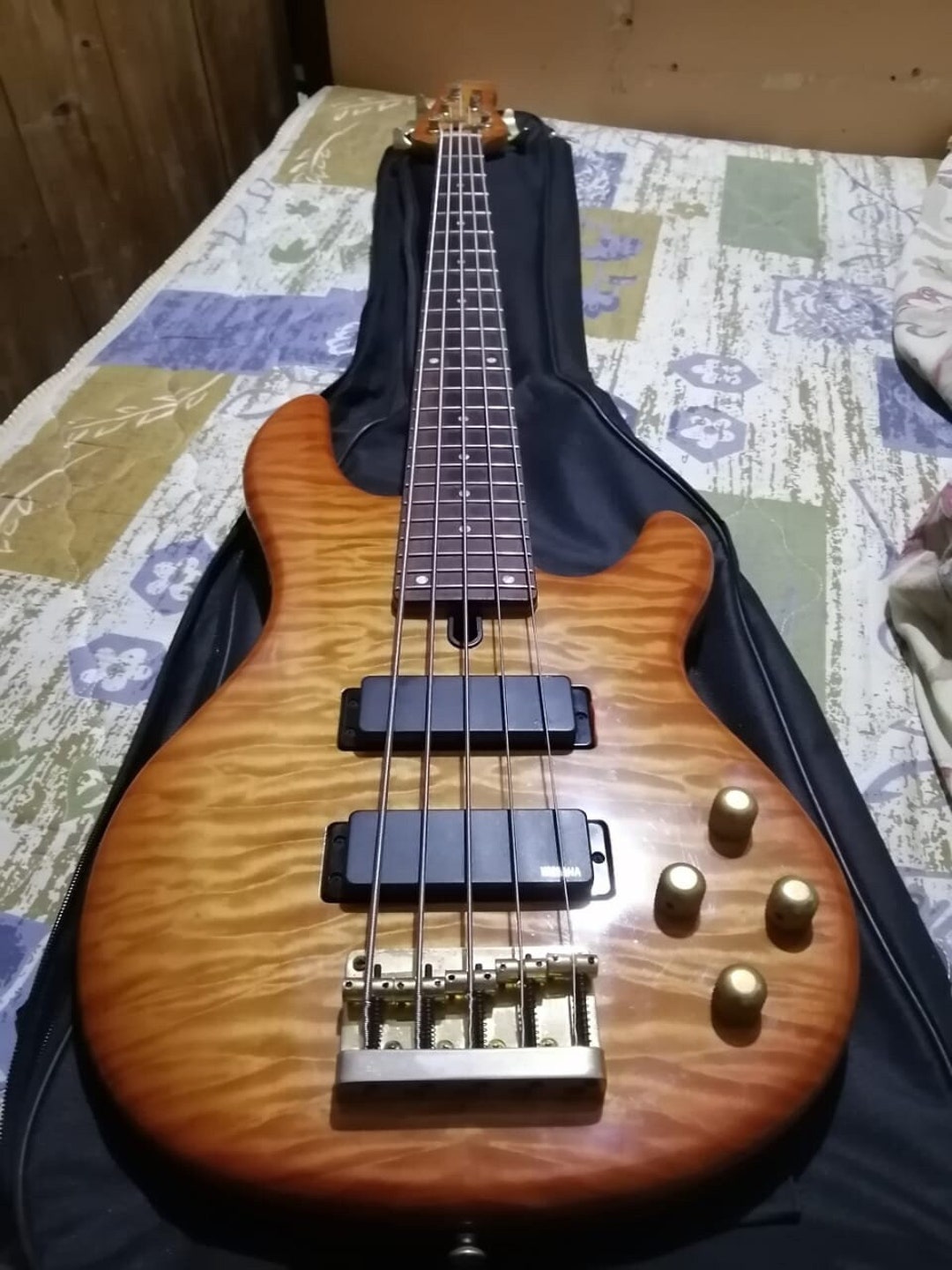 5 Strings Wood Electric Bass Guitar Very Pawer Full Bass Tone - Etsy