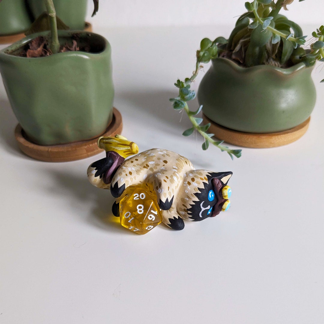 Dnd Artificer Kitty Sculpture, Dice Guardian, D20 Included D&D Class ...