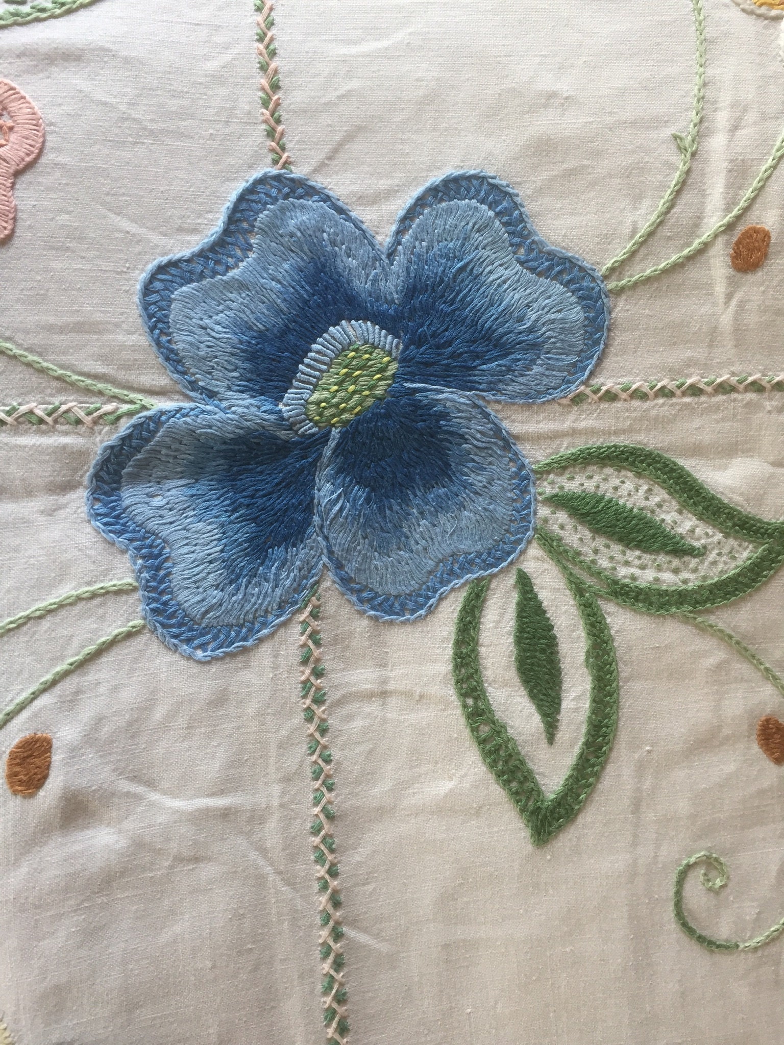 Vintage Hand Embroidered Bedspread / Tablecloth / Counterpane ...