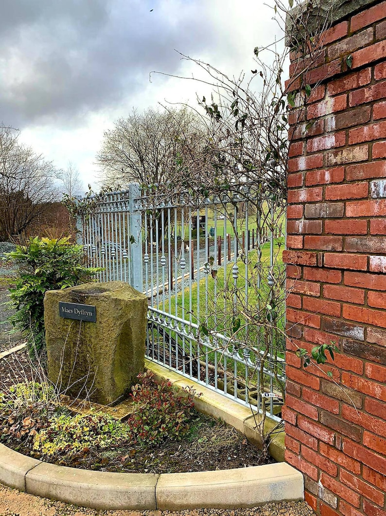 Top Spec Wrought Iron Driveway Gates Estate Entrance Ornate Vintage ...