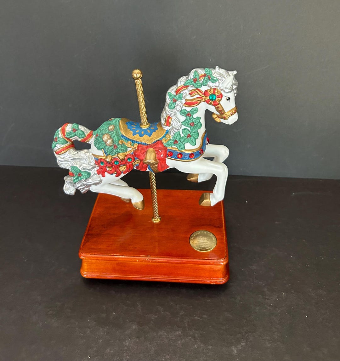 Vintage Heritage House Christmas Eve Collection Carousel Limited Edition Musical Carousel Hand ...