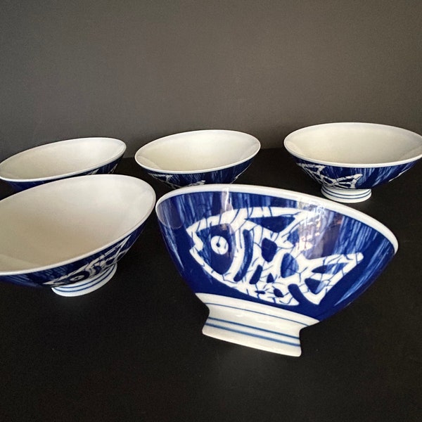 Japanese Porcelain Fish Bowl - Etsy