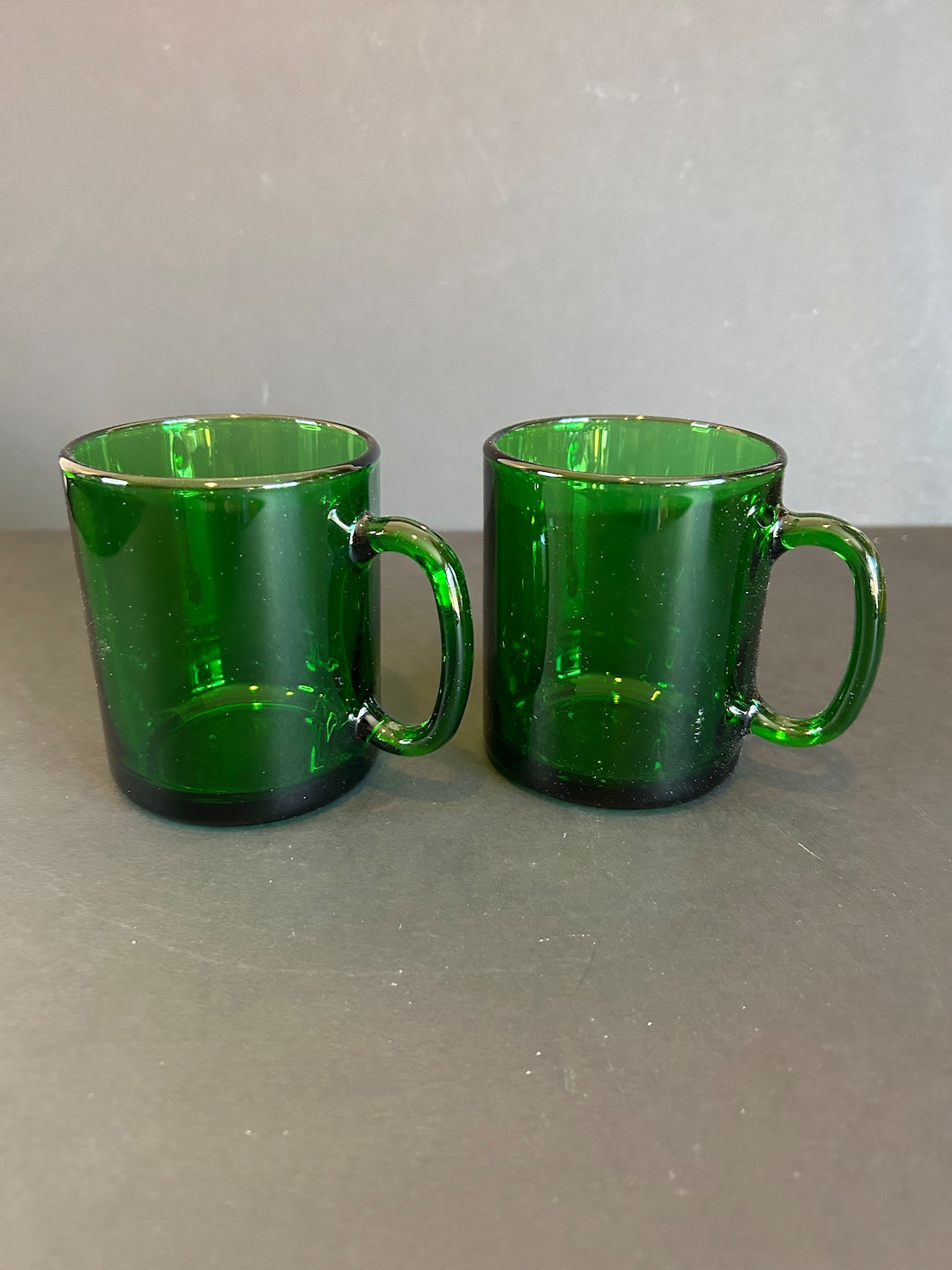 Beautiful Bright Green Glass Mugs - Etsy