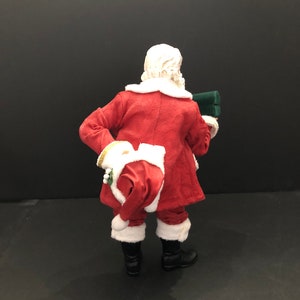 Very Detailed Santa Offering A Ring in Box by PDL - Etsy