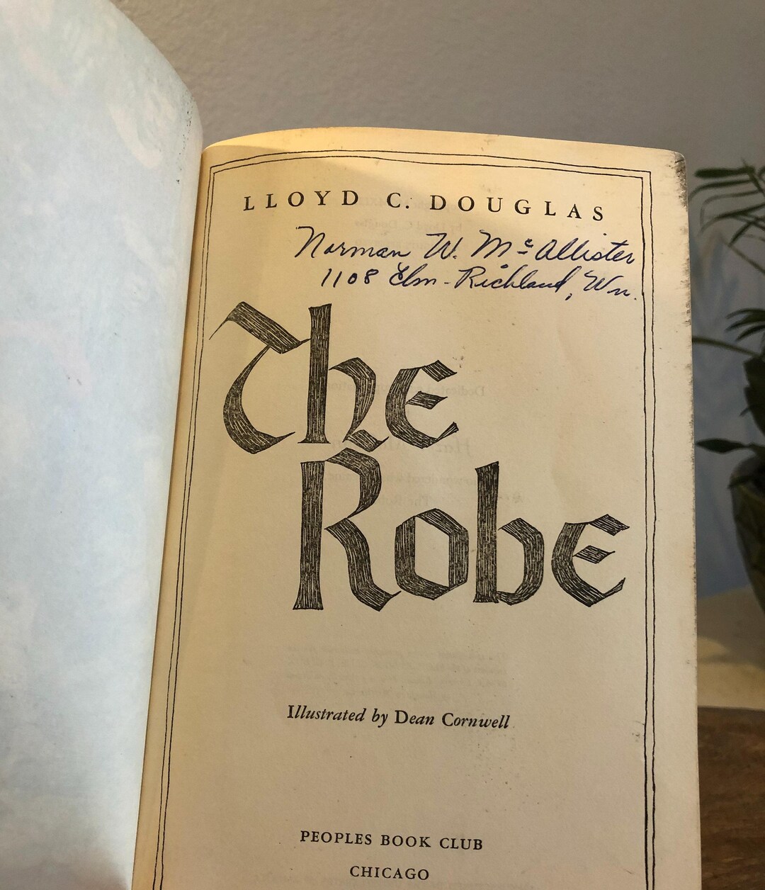1942 Vintage Hardcover: the Robe by Lloyd C. Douglas, Illustrated by ...