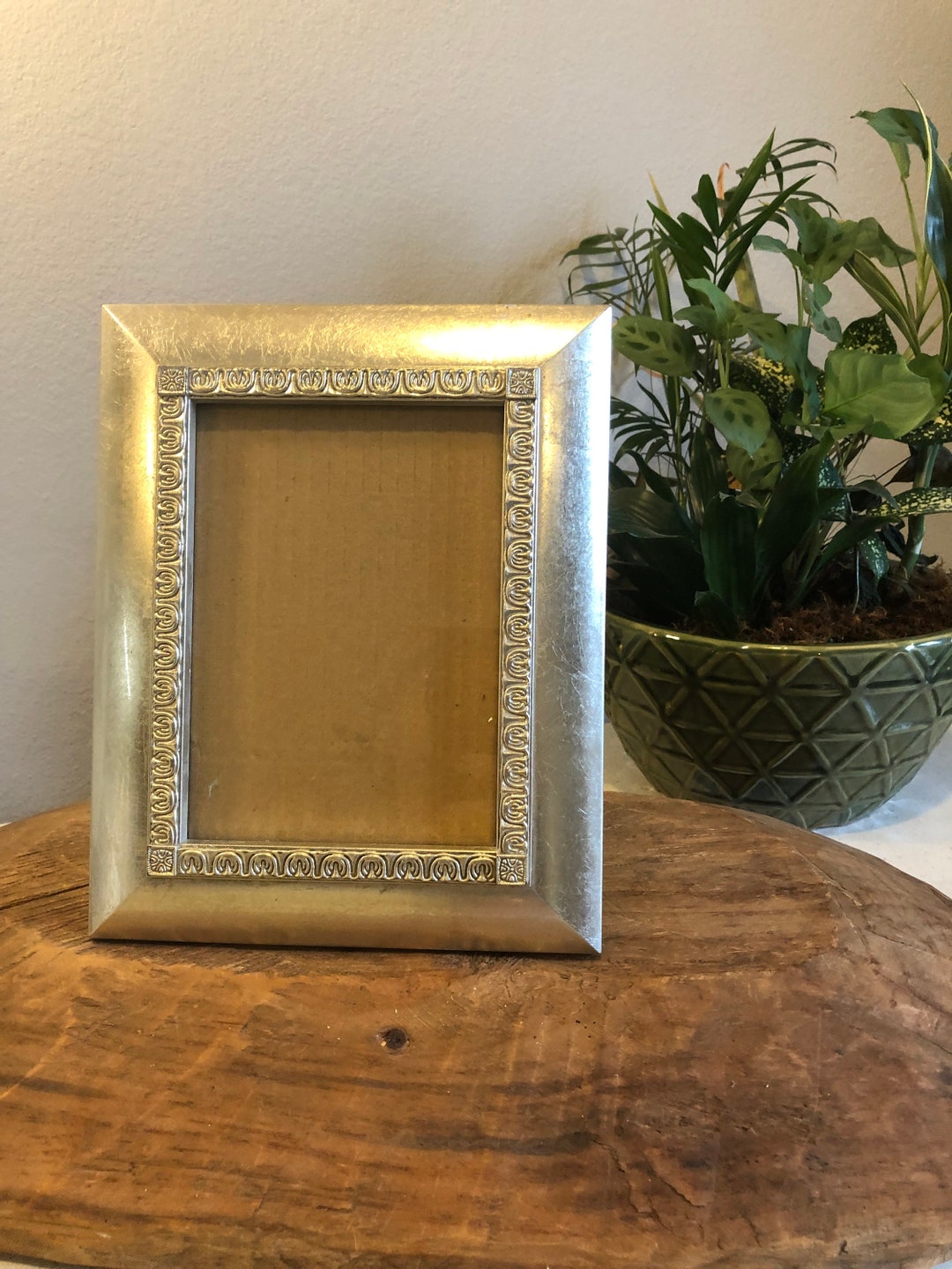 Vintage Picture Frame – 4x6 Inch Ornate Metal Frame – Tabletop or Wall ...