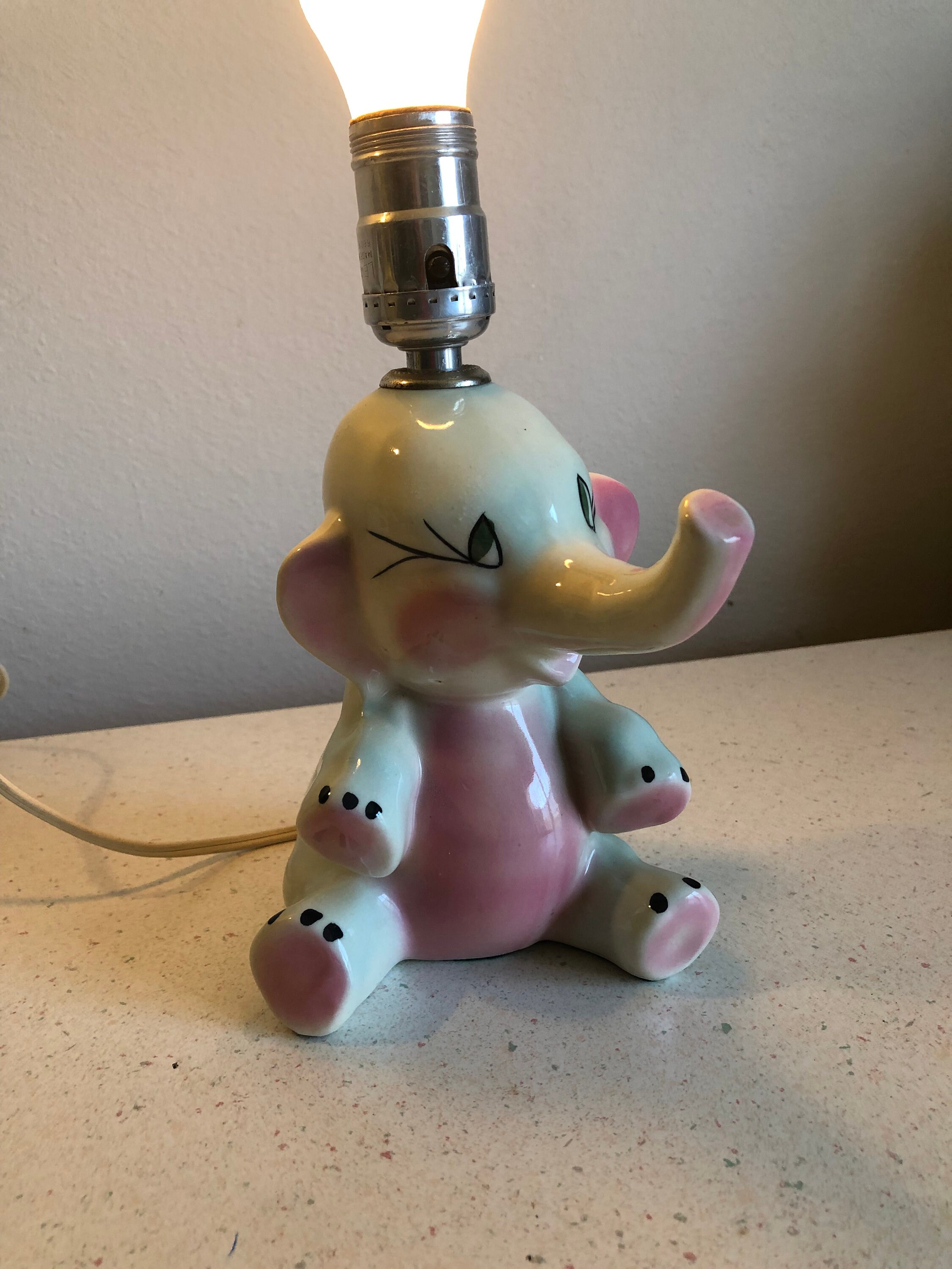 1960's Vintage Dumbo Table Lamp - Etsy