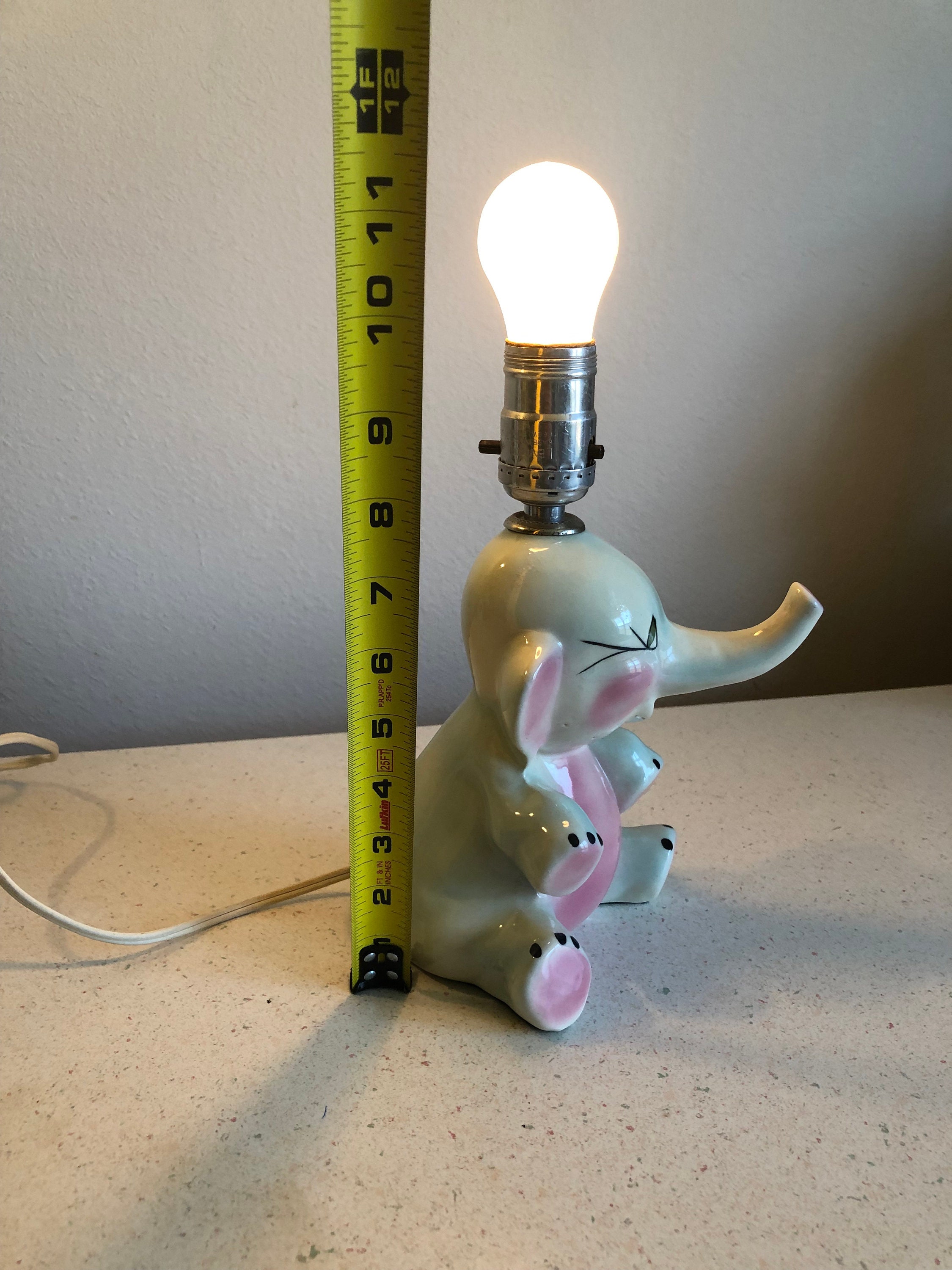 1960's Vintage Dumbo Table Lamp - Etsy