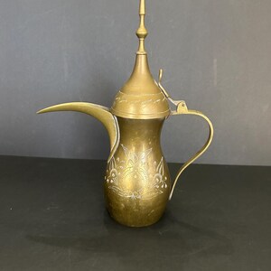 Vintage Islamic Arabic Brass Dallah Coffee Tea Pot 11 Tall Middle ...
