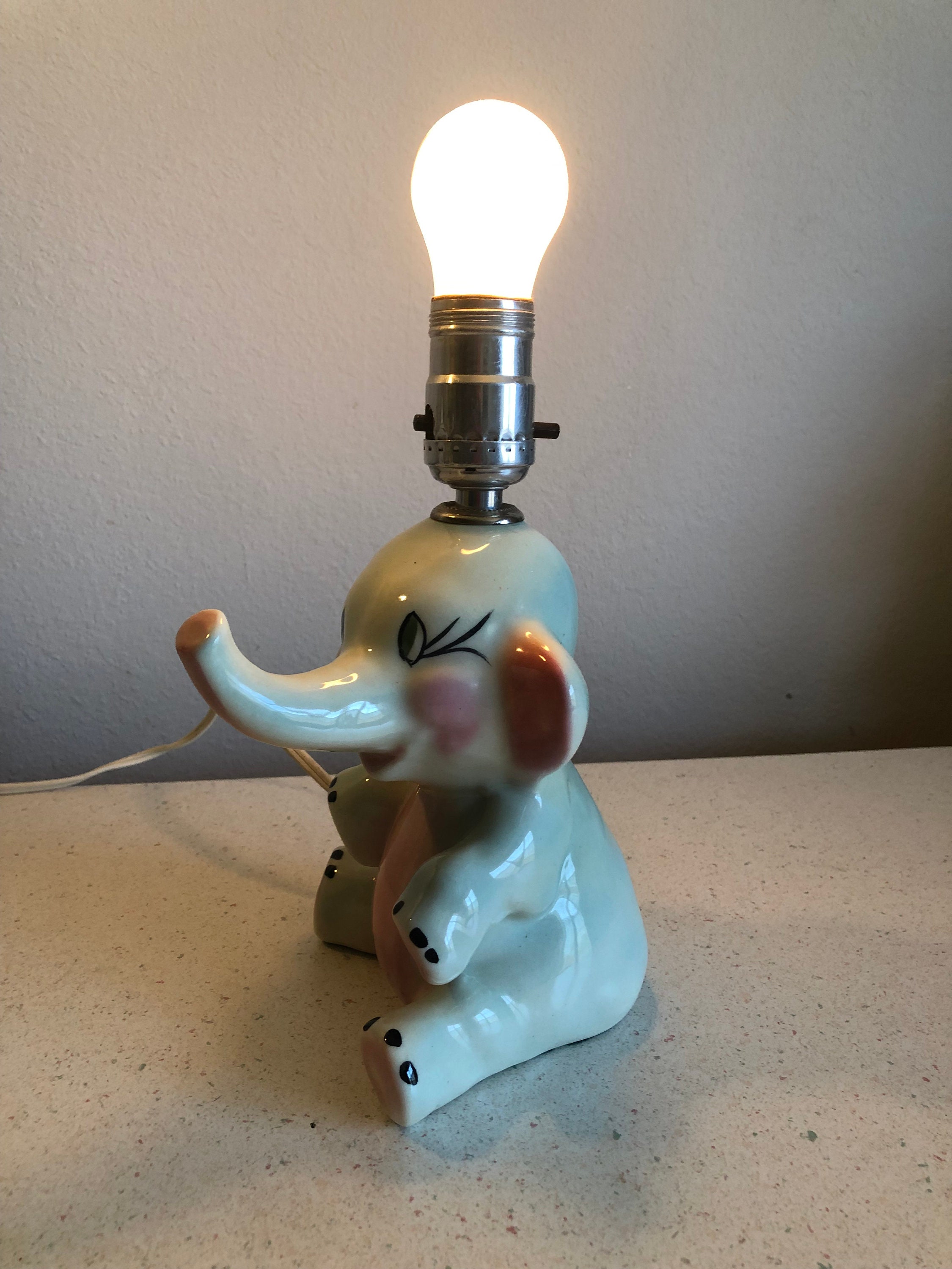 1960's Vintage Dumbo Table Lamp - Etsy