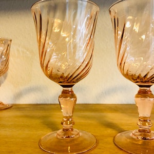 Medium Vintage Pink Swirl Glassware Set of 4 - Etsy