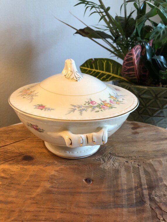 1960s Homer Laughlin Serving Dish With Lid Georgian Design in - Etsy