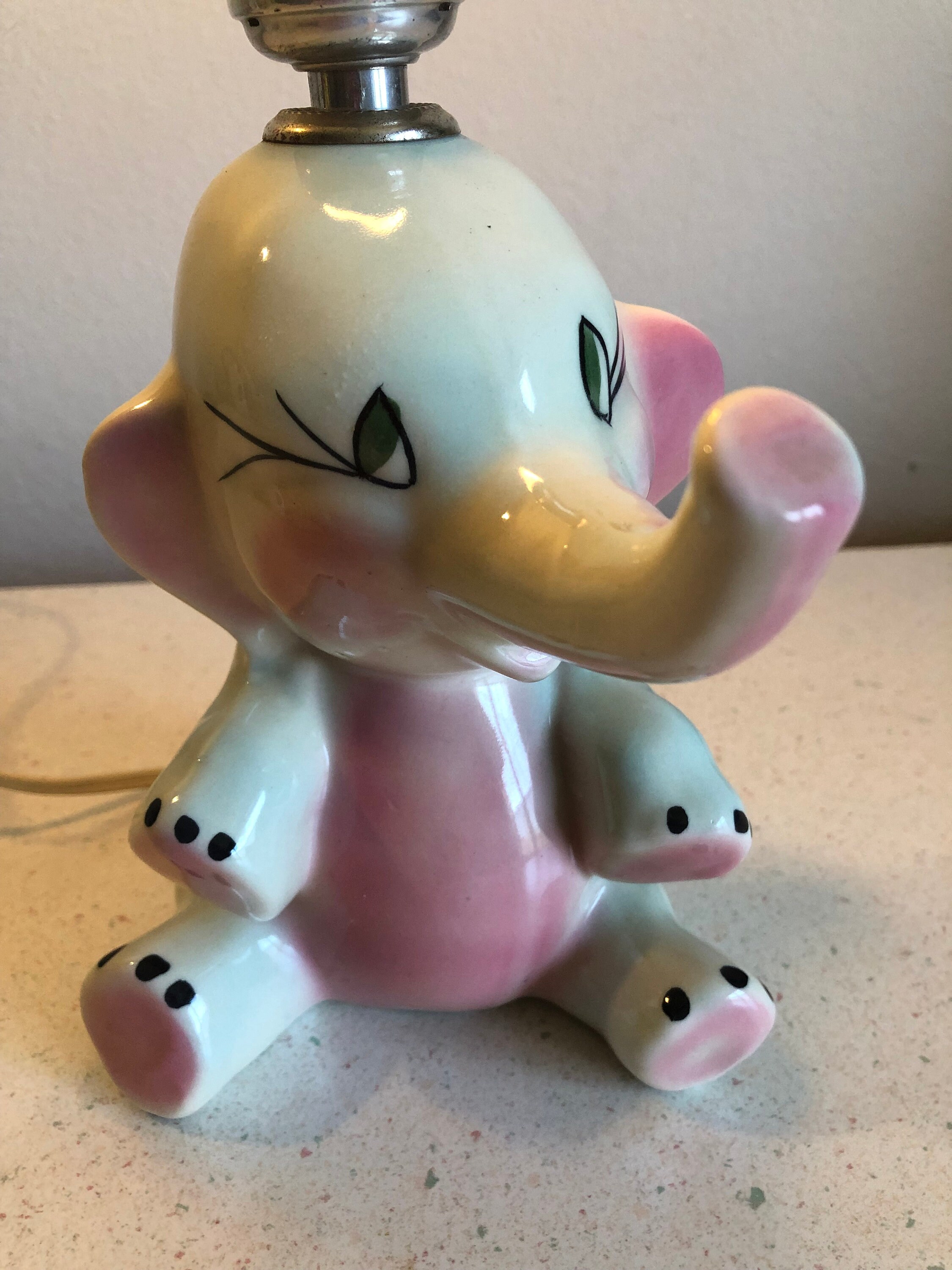 1960's Vintage Dumbo Table Lamp - Etsy