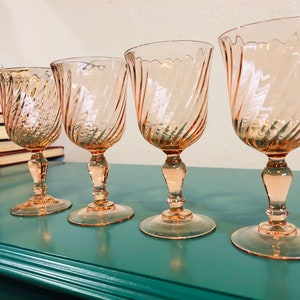 Medium Vintage Pink Swirl Glassware Set of 4 - Etsy