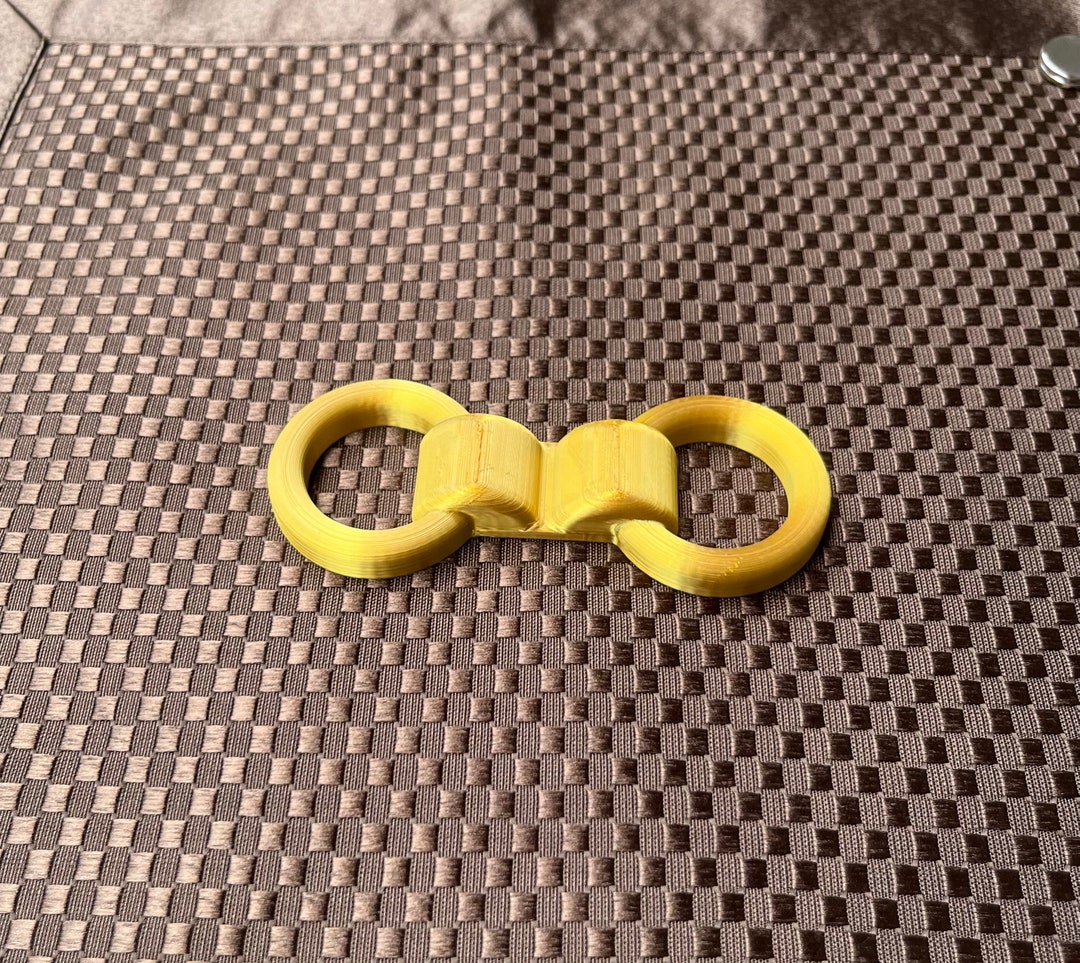 Replica 3D Printed Quark Style Bow Tie With Magnetic or Pin Backing ...