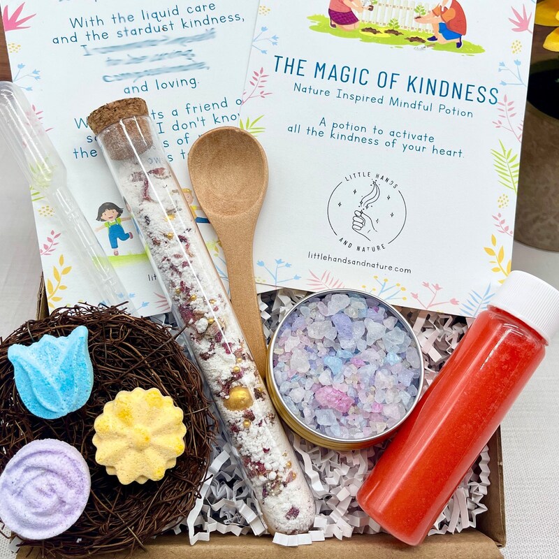 LittleHandsandNature - Etsy