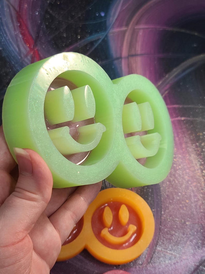 Smiley Face Mold Glossy Silicone Mold Epoxy Earring Magnet Silicone ...
