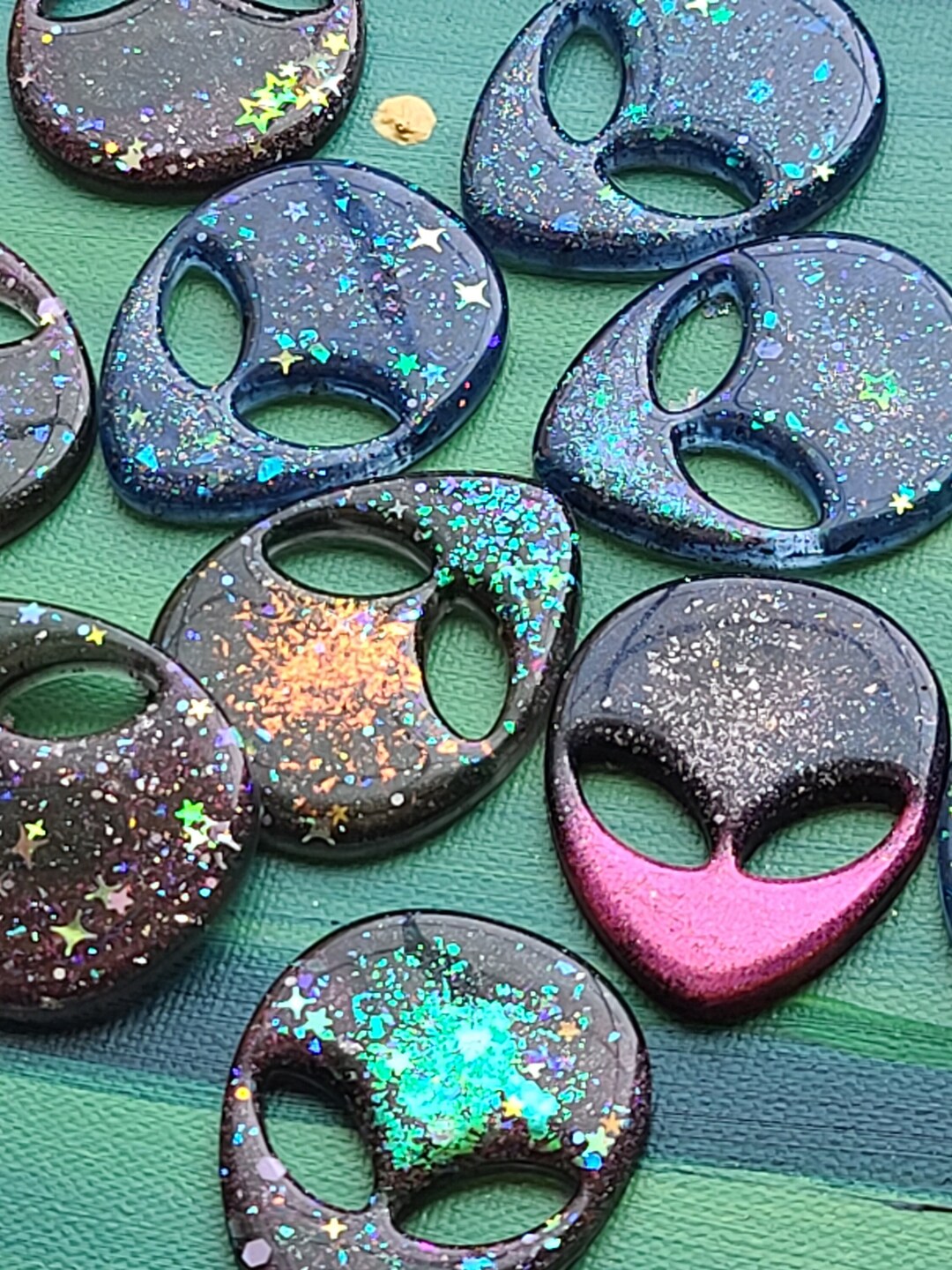 3D Alien Stickers Set of 3 Aliens Strong 3M Adhesive Backing - Etsy