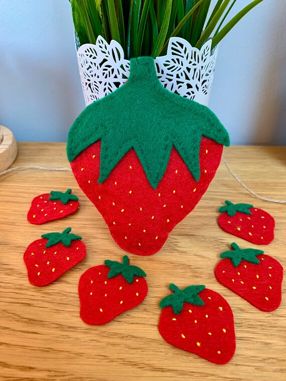 Strawberry Decoration / Felt Strawberry / Summer Decoration / | Etsy
