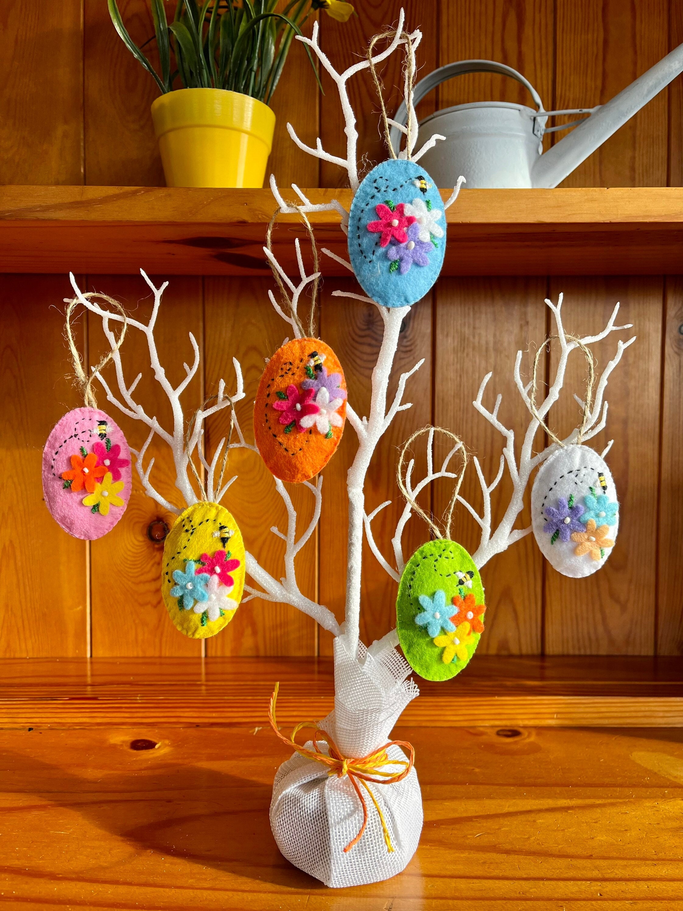 Easter Felt Tree Decorations With Bees and Flowers Set of 6 / | Etsy