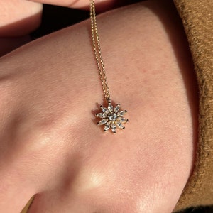 14 K Solid Gold Minimal Sun Shaped Necklace With Zircon, Gift for Her ...