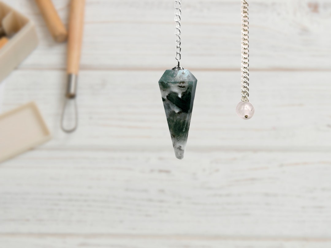 Moss Agate Crystal Dowsing Pendulum Pendant Necklace, Divination Pendulum for Reiki Healing ...