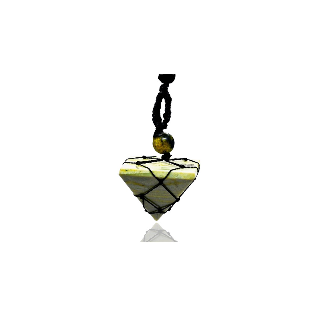 Serpentine Healing Crystal Pyramid Pendant: Macrame Stone Necklace - Etsy