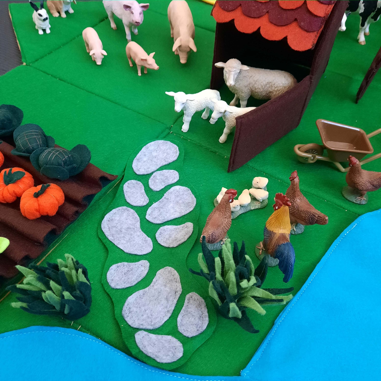 Felt Farm Sewing Pattern - Printable PDF - Felt Barn and Accessories ...