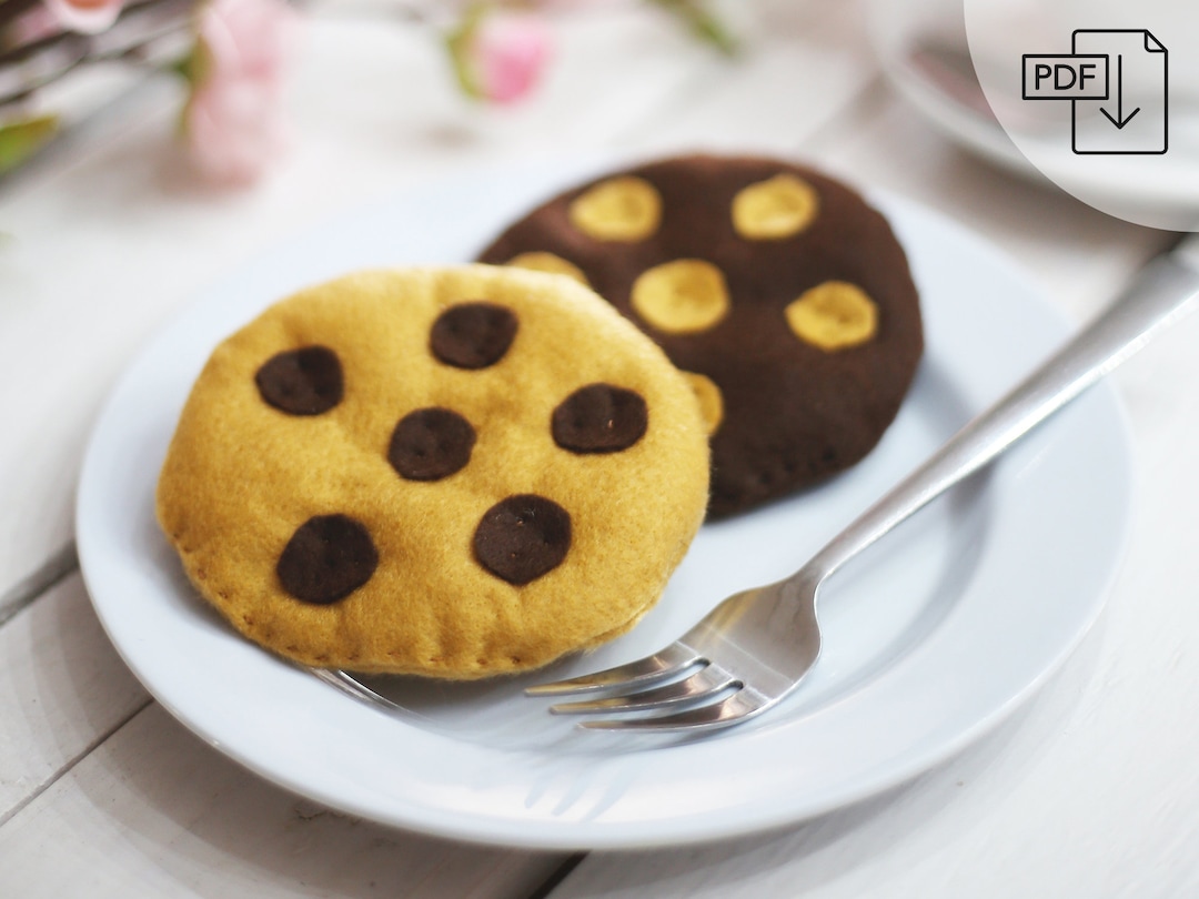 Felt Chocolate Chip Cookie DIY - PDF Template - Sewing Patterns With ...