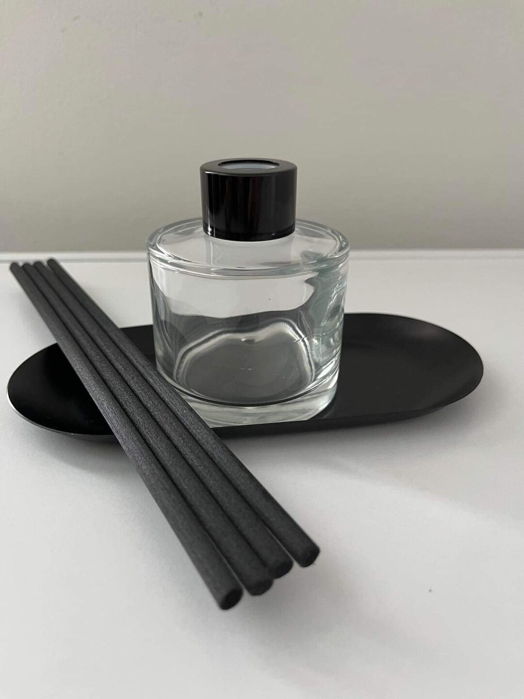 Clear Thick Glass Reed Diffuser Bottle With a Black Cap. 100 - Etsy