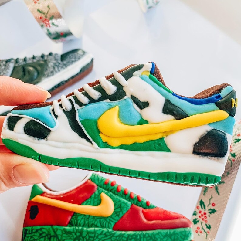 Custom Nike Shoe Sugar Cookie Set - Etsy