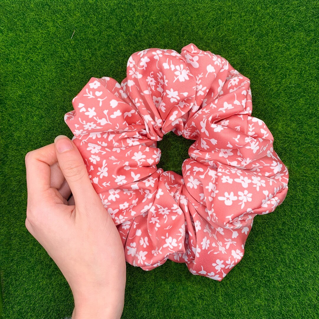 Jumbo Silk Scrunchie big Top XXL Scrunchie for Thick Hair Scrunchies ...