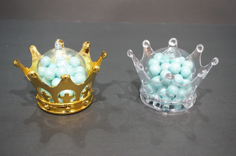 12 Plastic Mini Crown Table Decorations With Clear Dome Lids / Crown ...