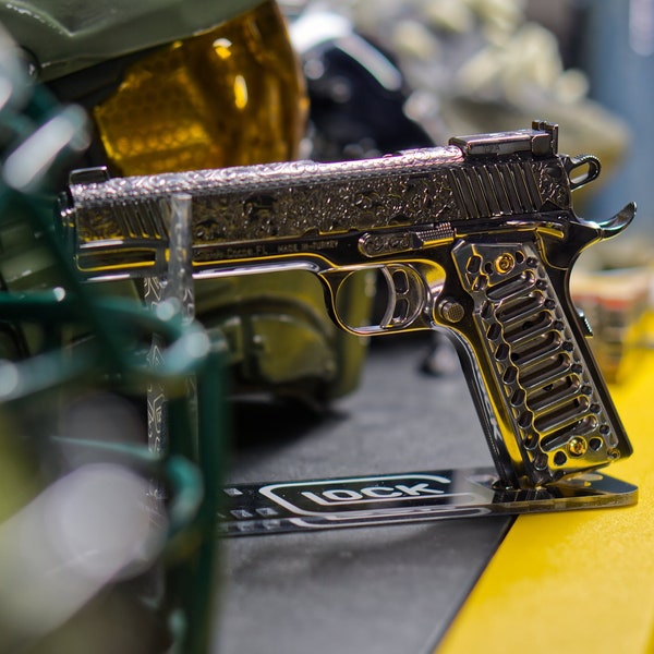 Handgun Display Stand - Etsy