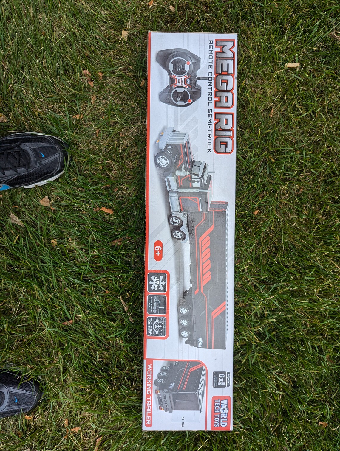Mega Rig Large Remote Control Semi Truck. Large Rig. Uses 8 AA for ...