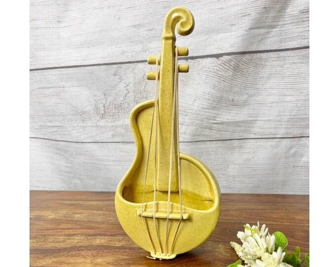 Vintage 1950s or 1960s Red Wing USA Ceramic Violin Wall Pocket Planter ...